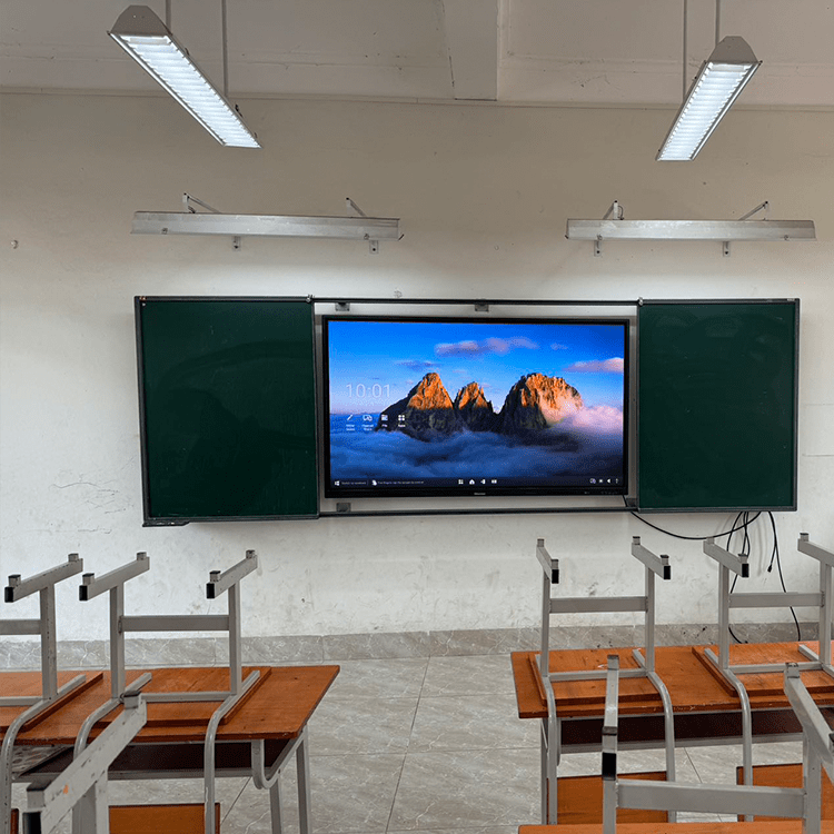 Case Study - Bac Giang Middle School. Hisense Commercial Display