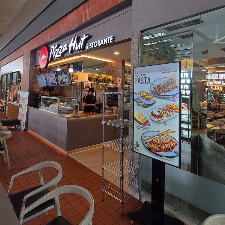 Pizza Hut. Hisense Commercial Display